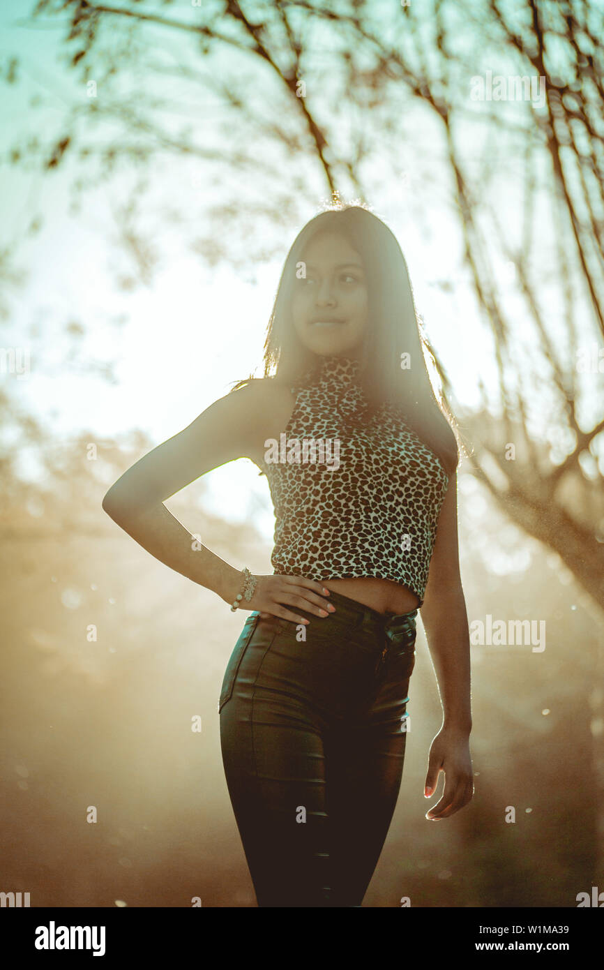 Young girl modeling hi-res stock photography and images - Alamy