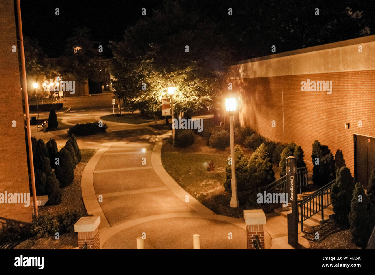 Following the paths around campus at IUP Stock Photo - Alamy
