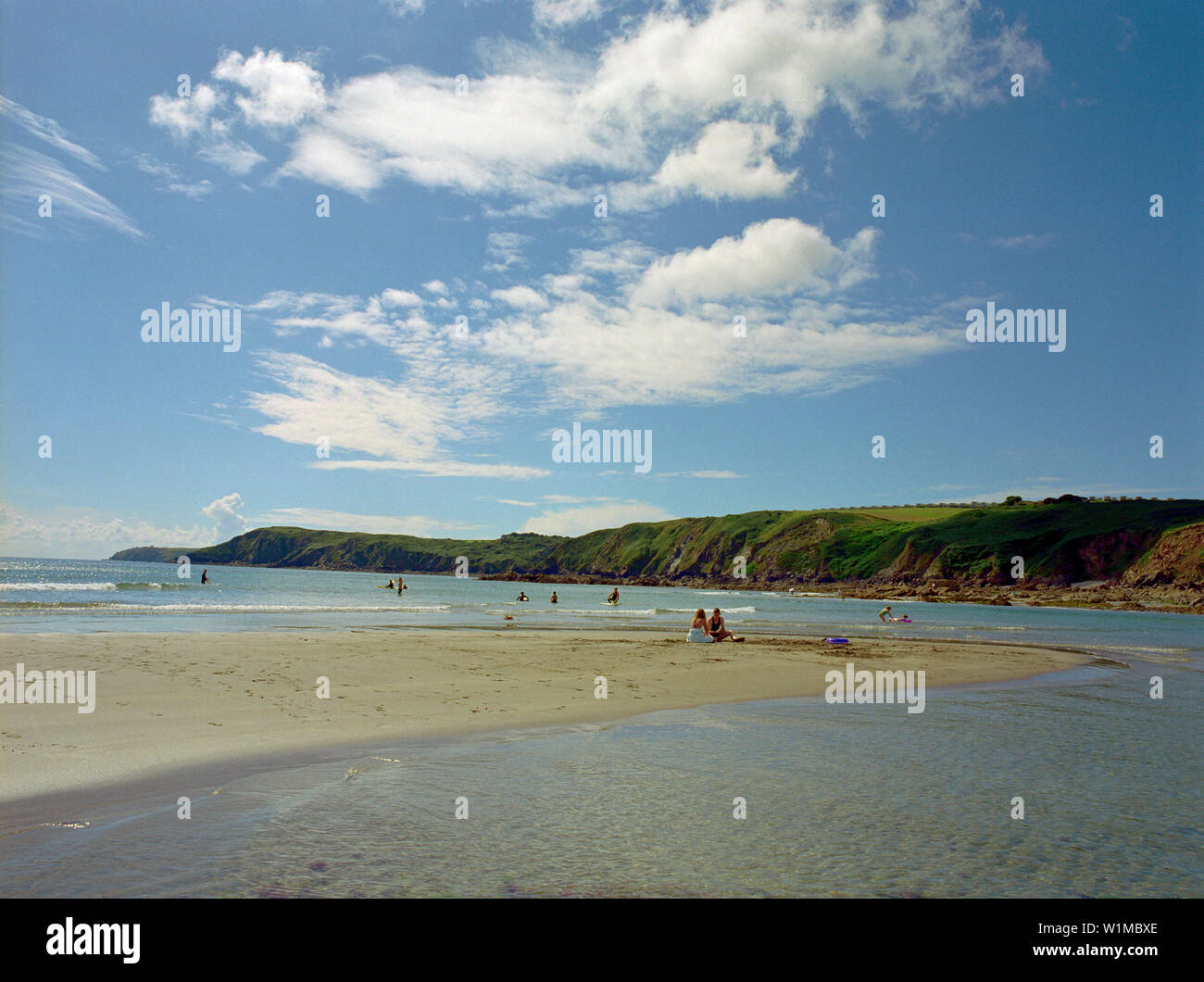 Beach life, Kennack Sands, South England Great Britain Stock Photo - Alamy