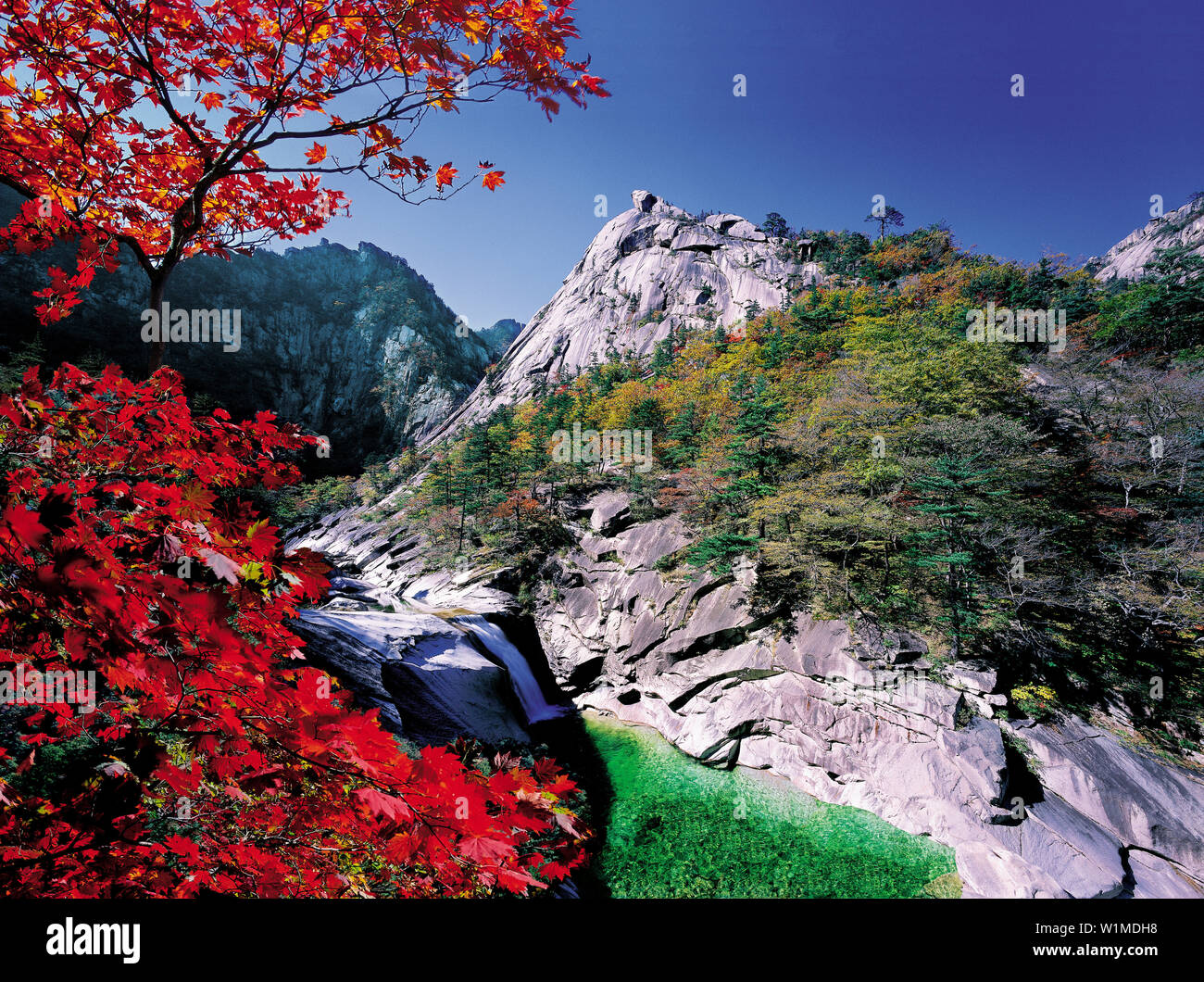 Geumgang hi-res stock photography and images - Alamy