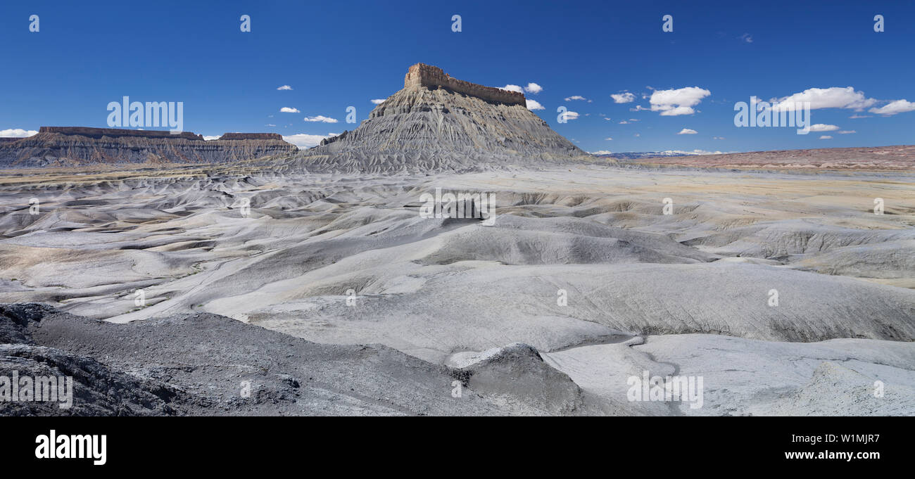 Gray butte hi-res stock photography and images - Alamy