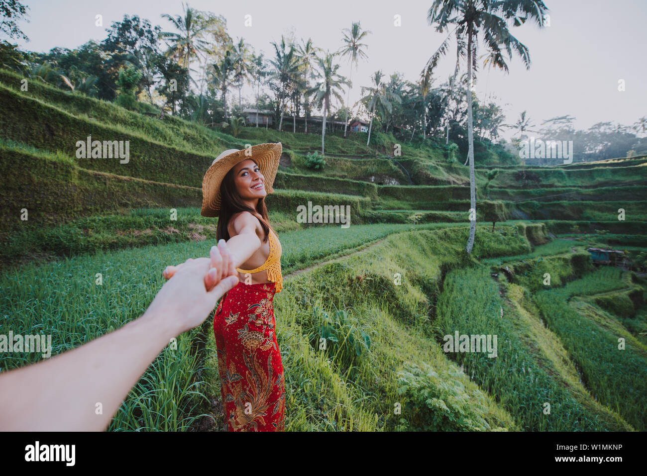 Beautiful girl visiting the Bali rice fields in tegalalang, ubud ...