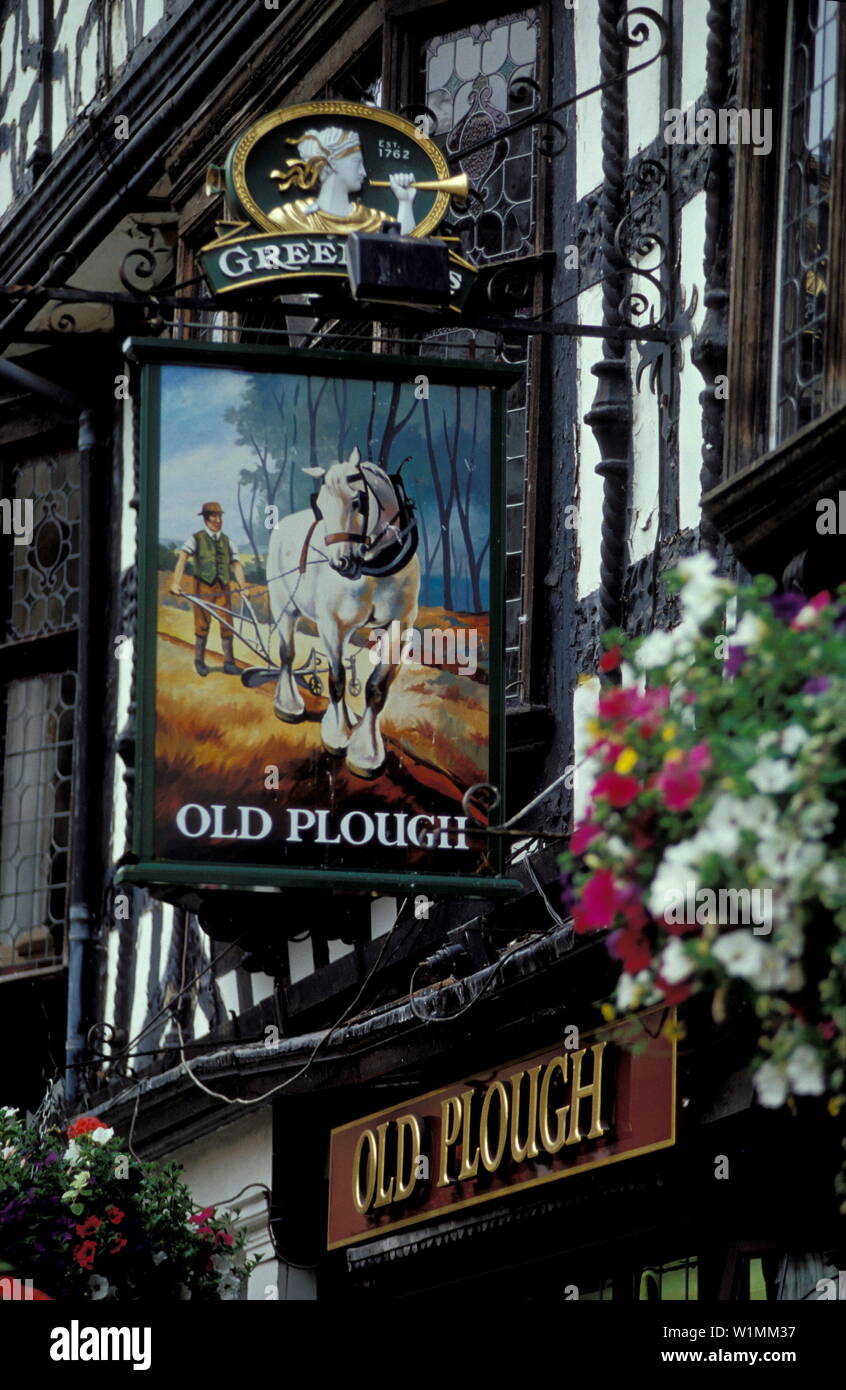 The plough pub sign hi-res stock photography and images - Alamy