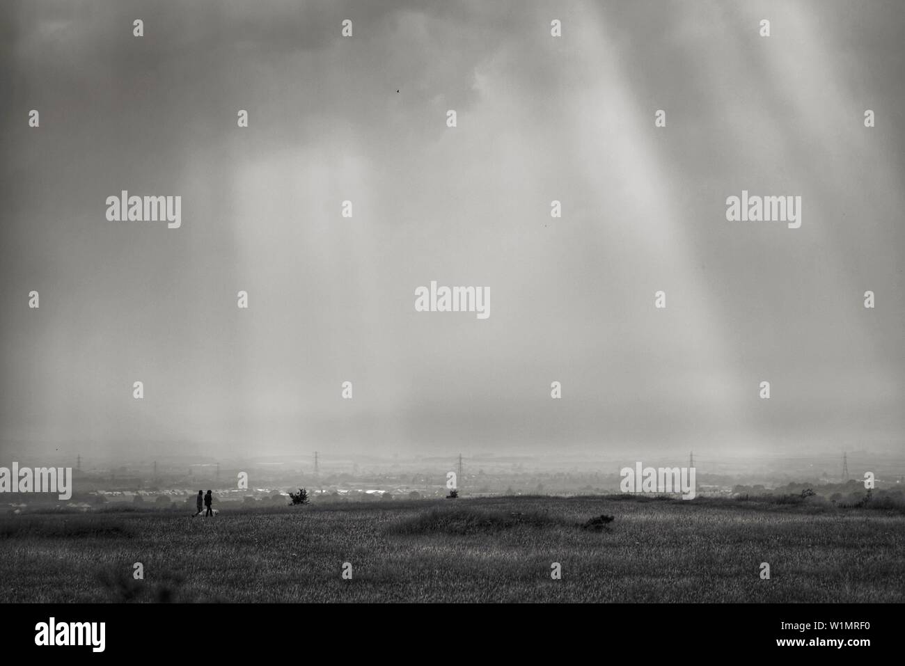 Fog storm hi-res stock photography and images - Alamy