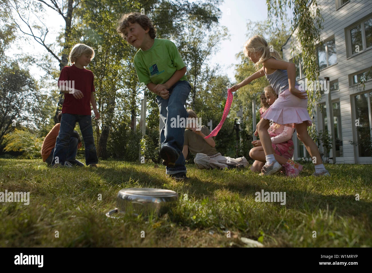 Children playing Hit the Pot, children's birthday party Stock Photo - Alamy