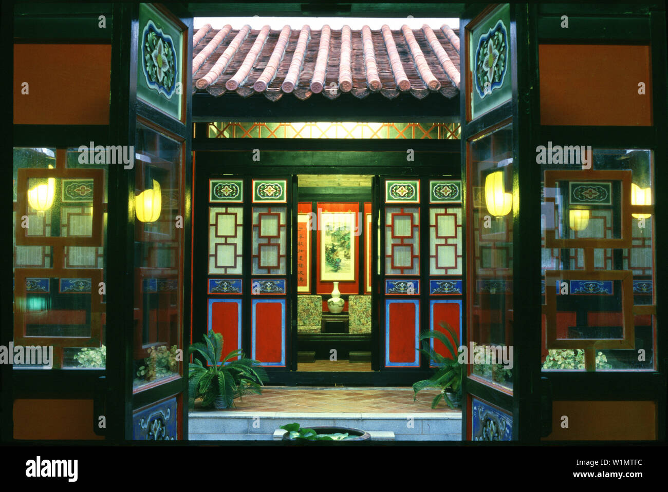 Traditional Chinese house, Kenting, Taiwan Stock Photo - Alamy