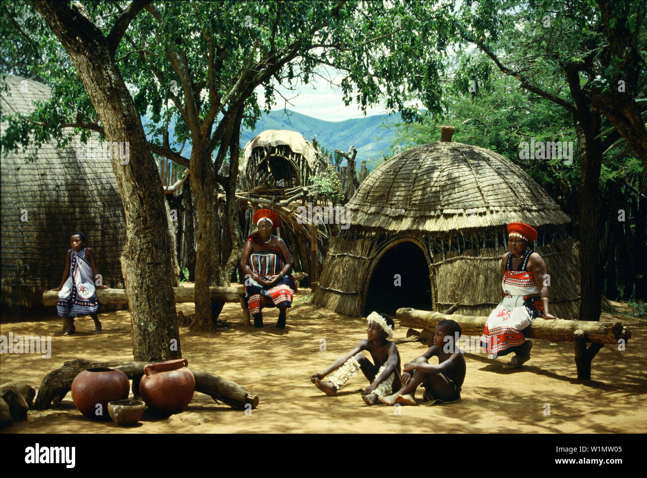 Zulu village, Shakaland, Kwazulu Natal South Africa Stock Photo - Alamy