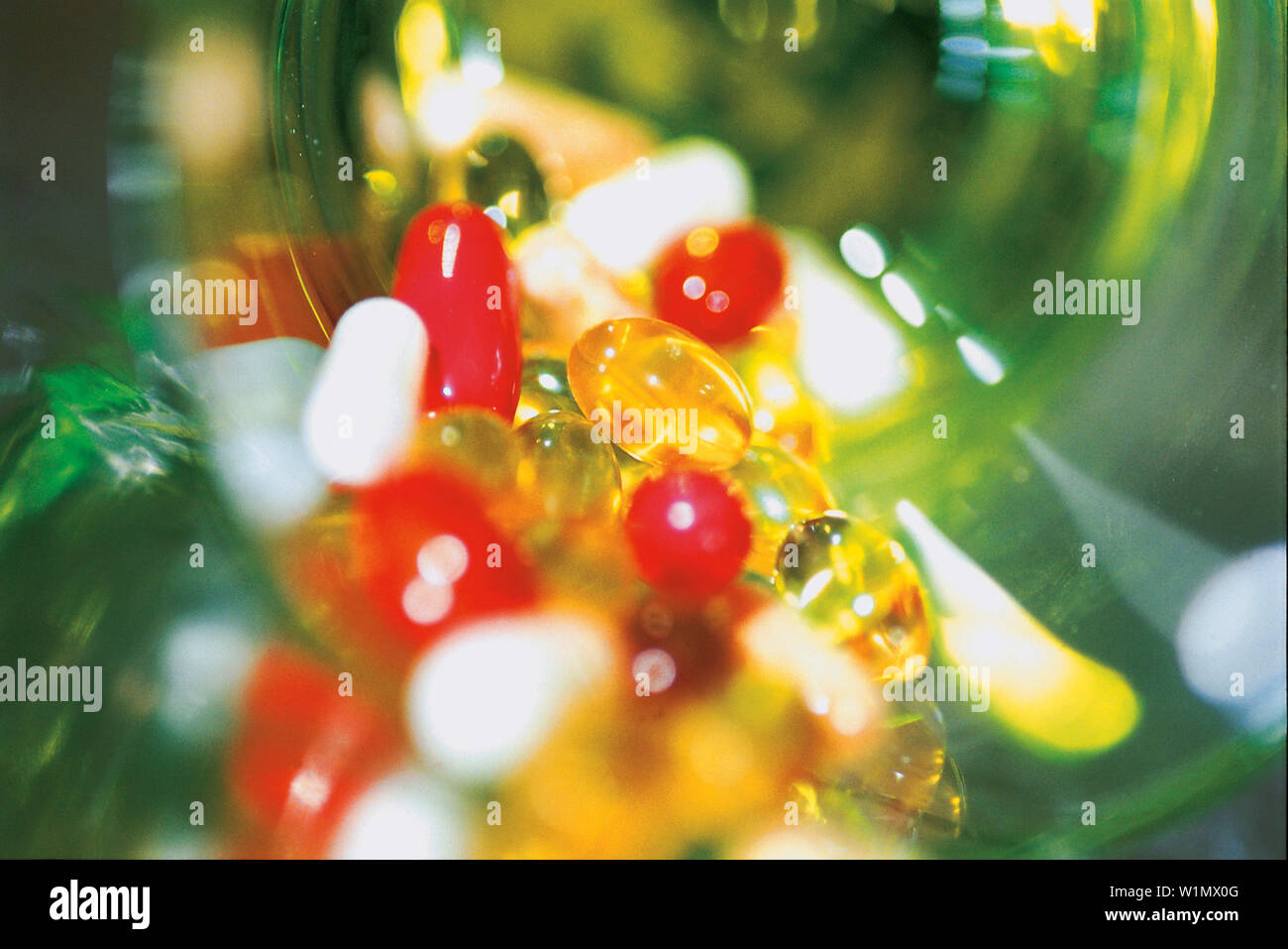 Pillen hi-res stock photography and images - Alamy