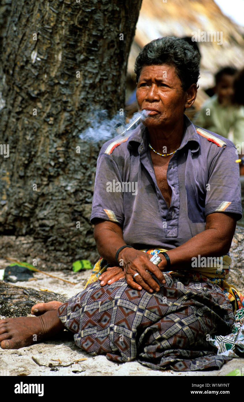 Tikopia hi-res stock photography and images - Alamy