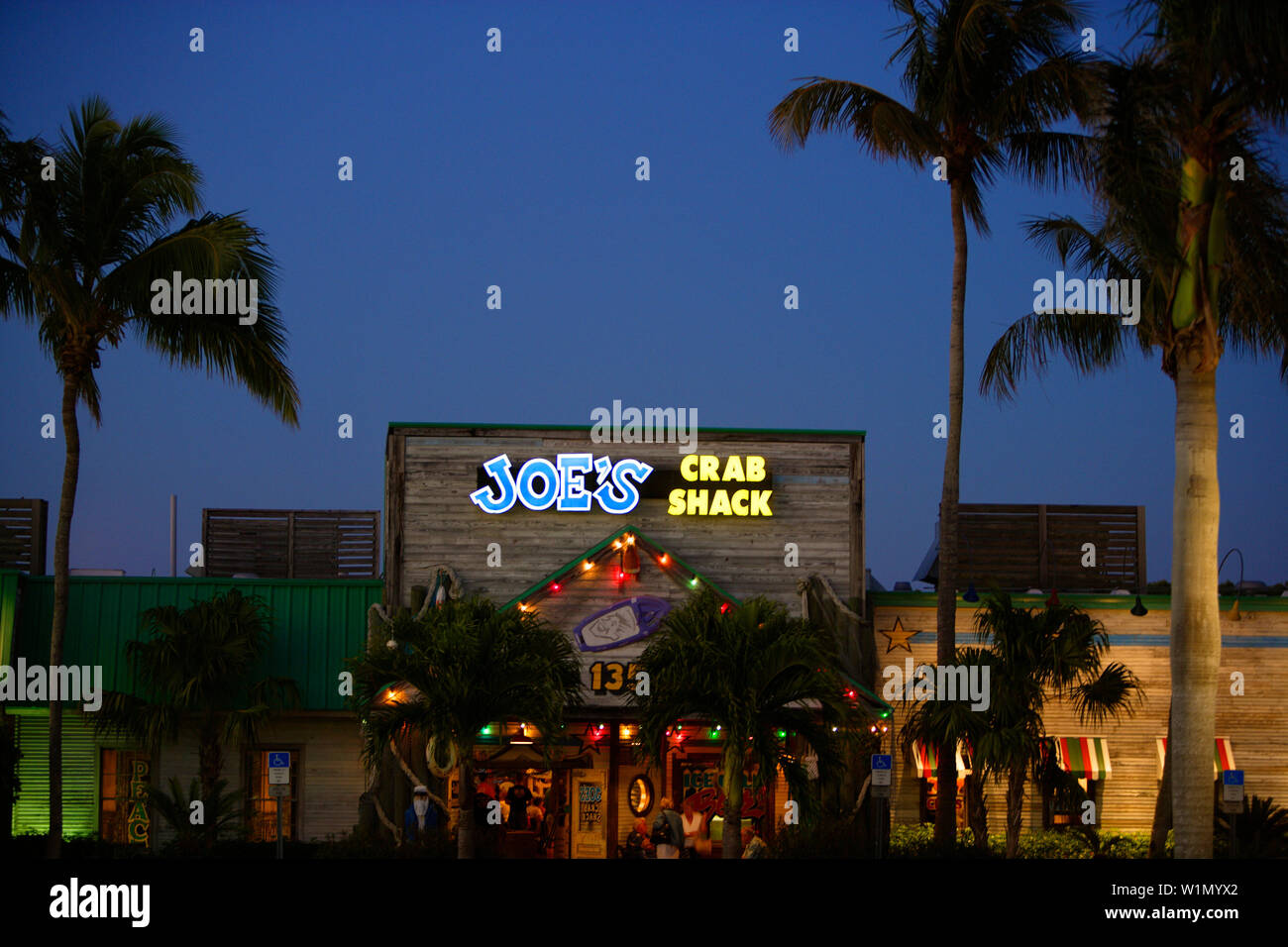Joe's Crab Shack Restaurant, Naples, Florida, USA Stock Photo - Alamy