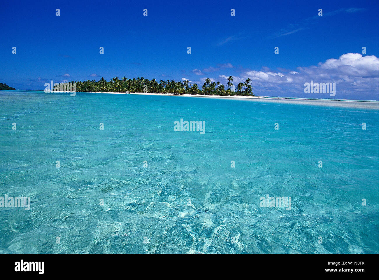 One Foot Island, Aitutaki Lagoon Cook Islands Stock Photo - Alamy