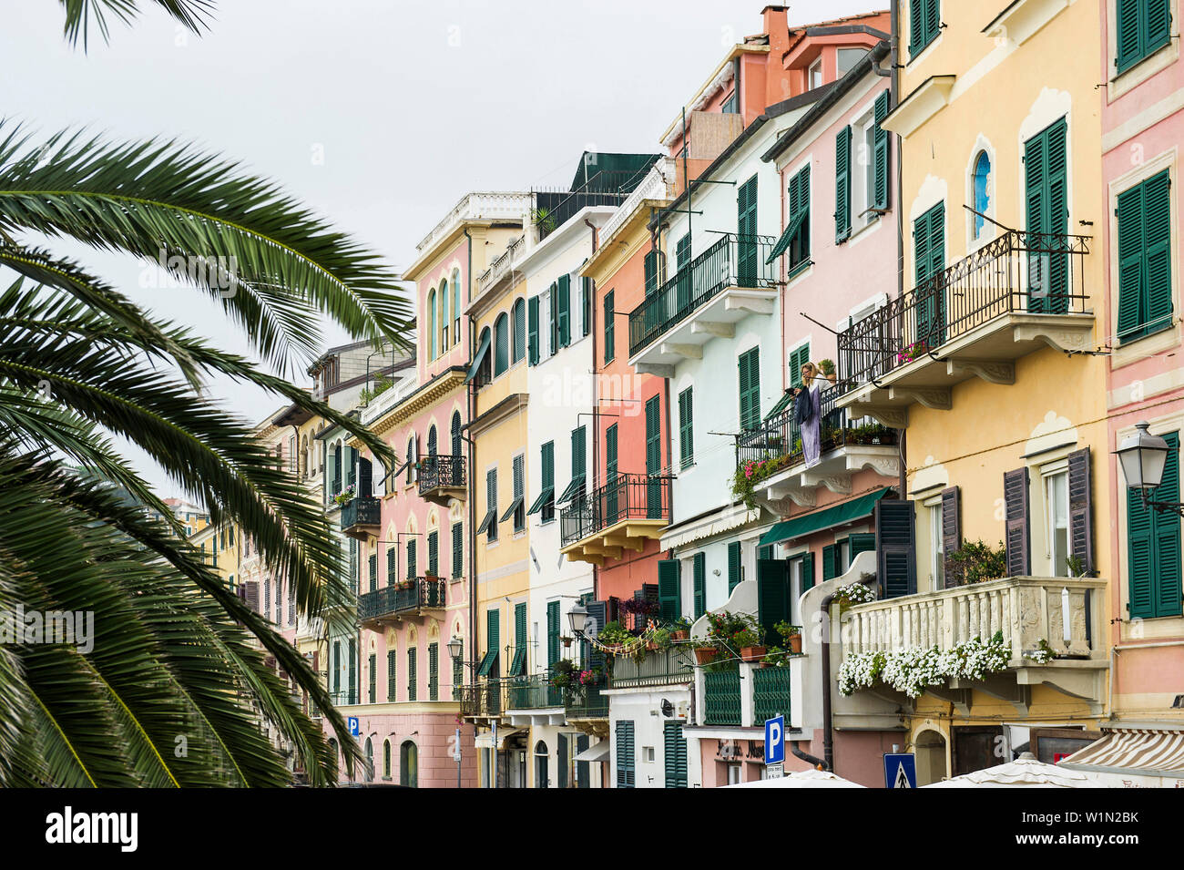 Celle ligure hi-res stock photography and images - Alamy