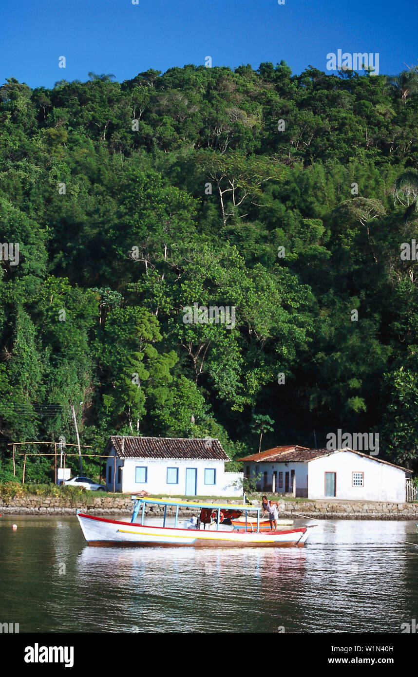 Paraty, Colonial town, Costa Verde Brazil Stock Photo - Alamy