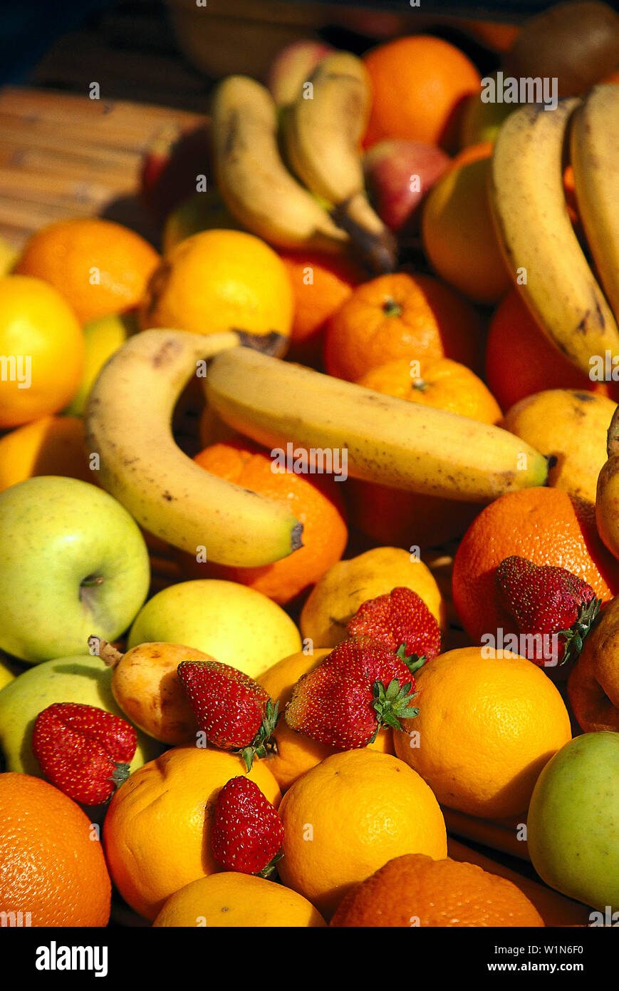 Fruechte tropical hi-res stock photography and images - Alamy