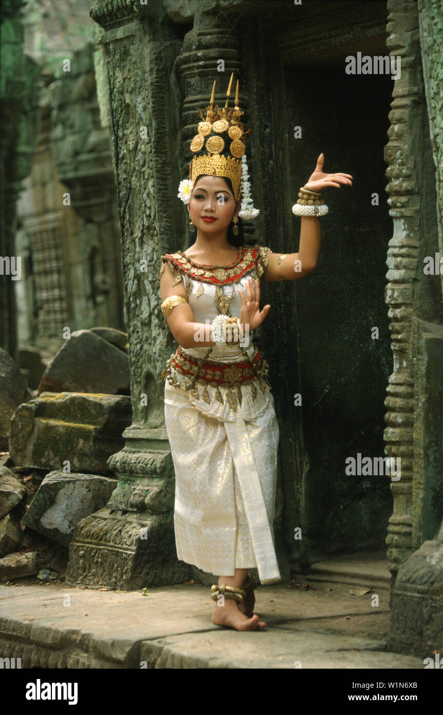 Temple dancer, Ta Prom temple, Angkor, Siem Raep Cambodia, Asia Stock ...
