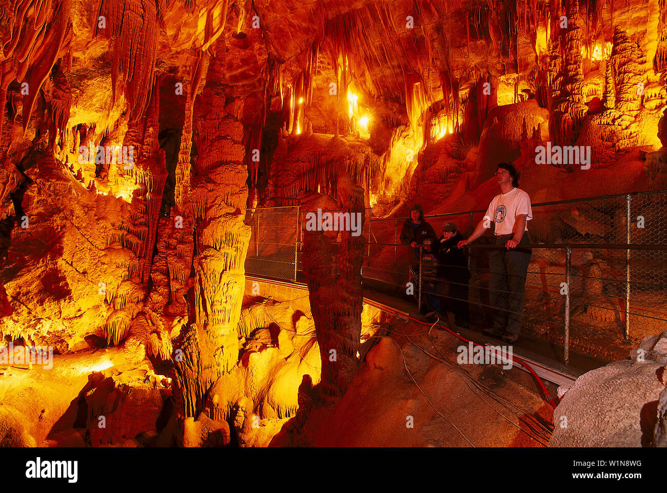 Jenolan cave hi-res stock photography and images - Alamy