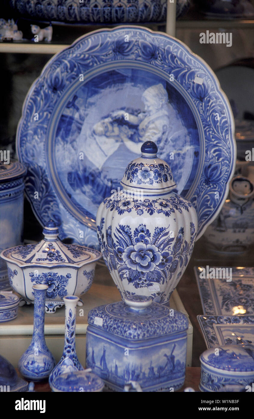 Netherlands east netherlands china hi-res stock photography and images ...