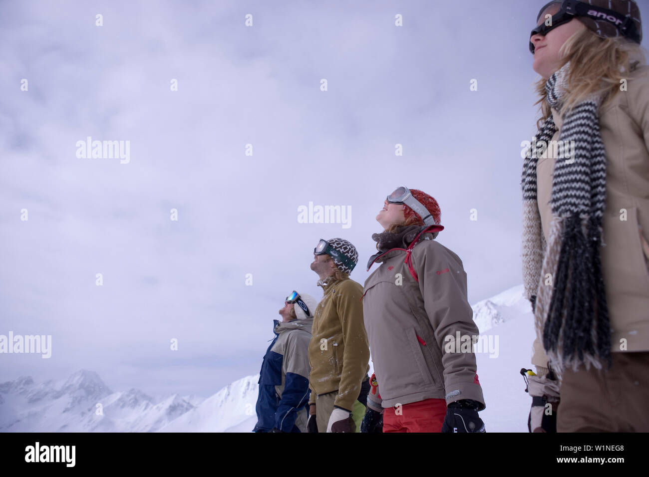 Several people standing in a row hi-res stock photography and images ...