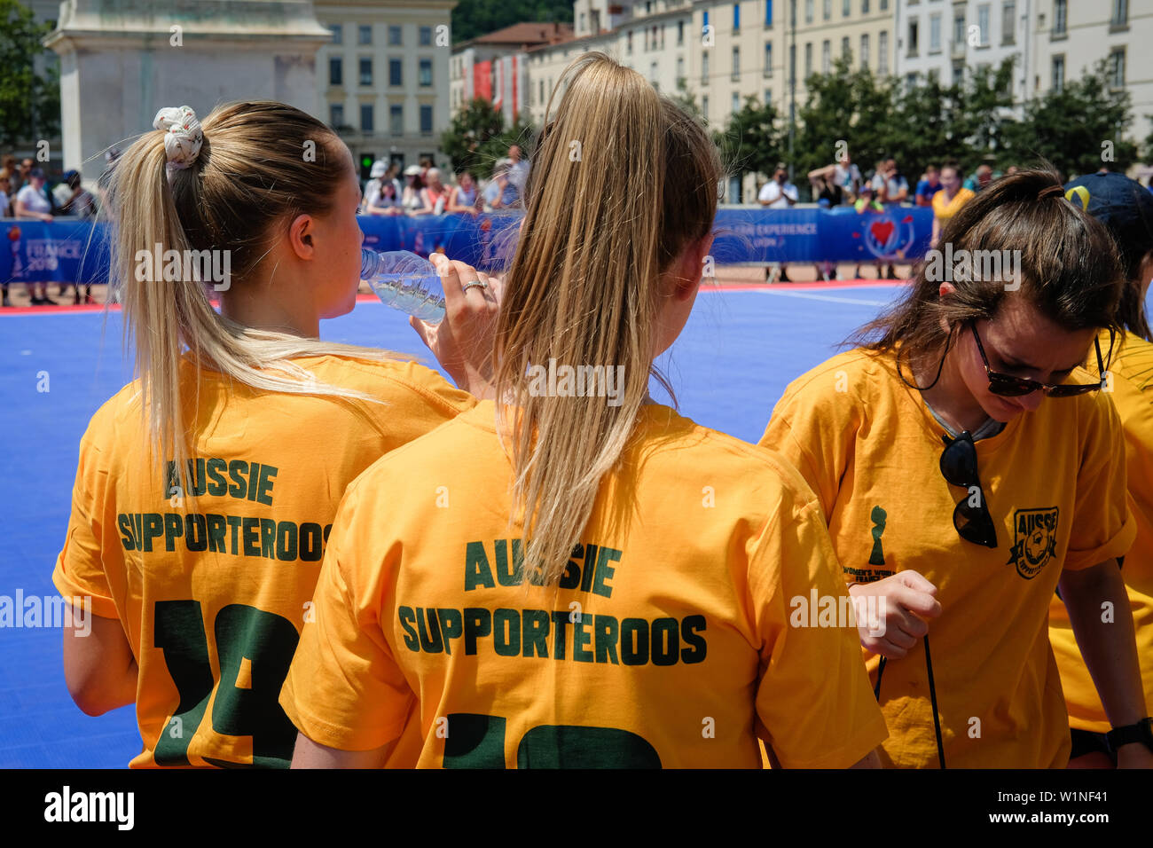 Australian soccer fans in fifa hi-res stock photography and images - Alamy