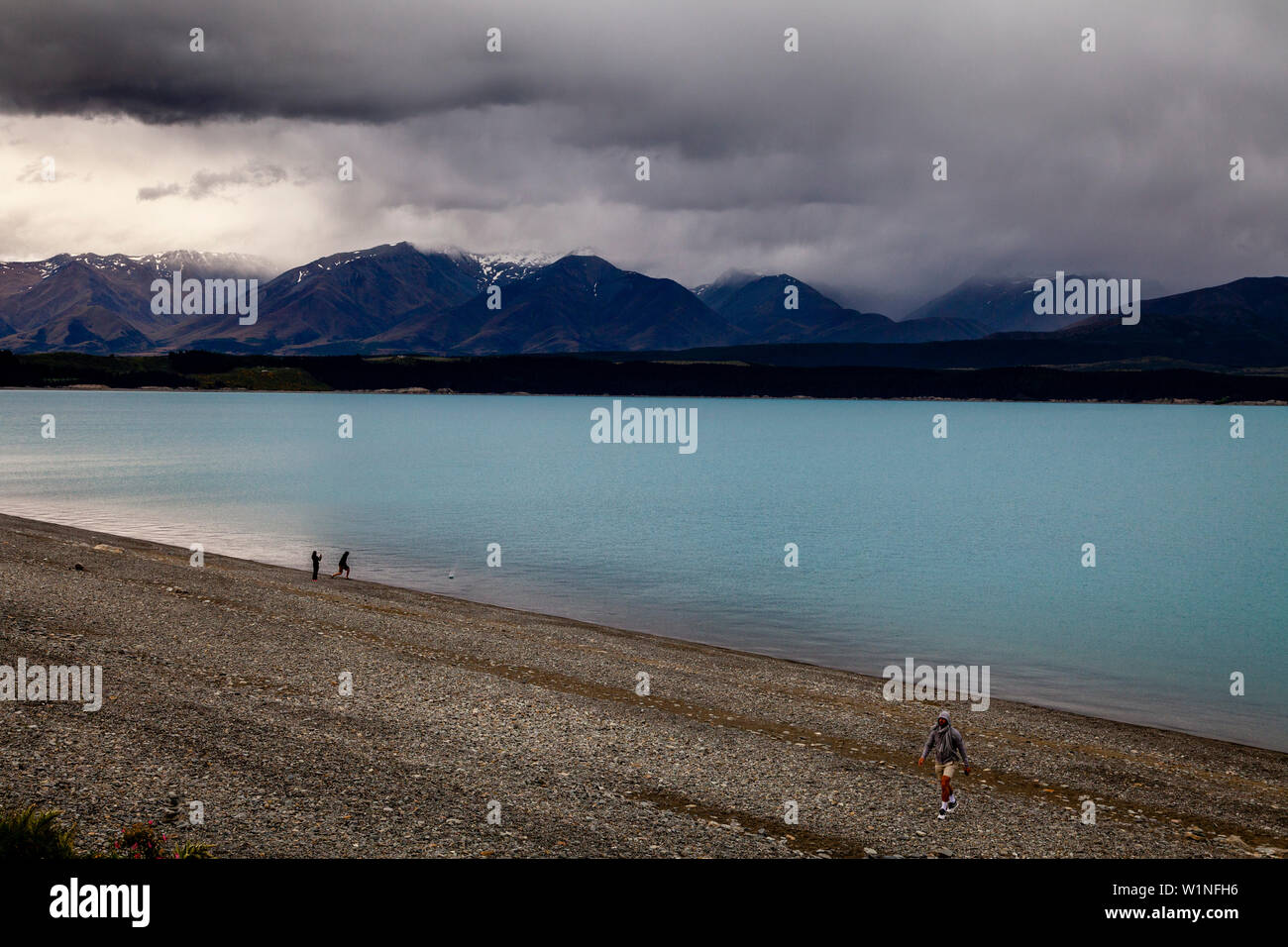 Pukaki lake new zealand hi-res stock photography and images - Alamy