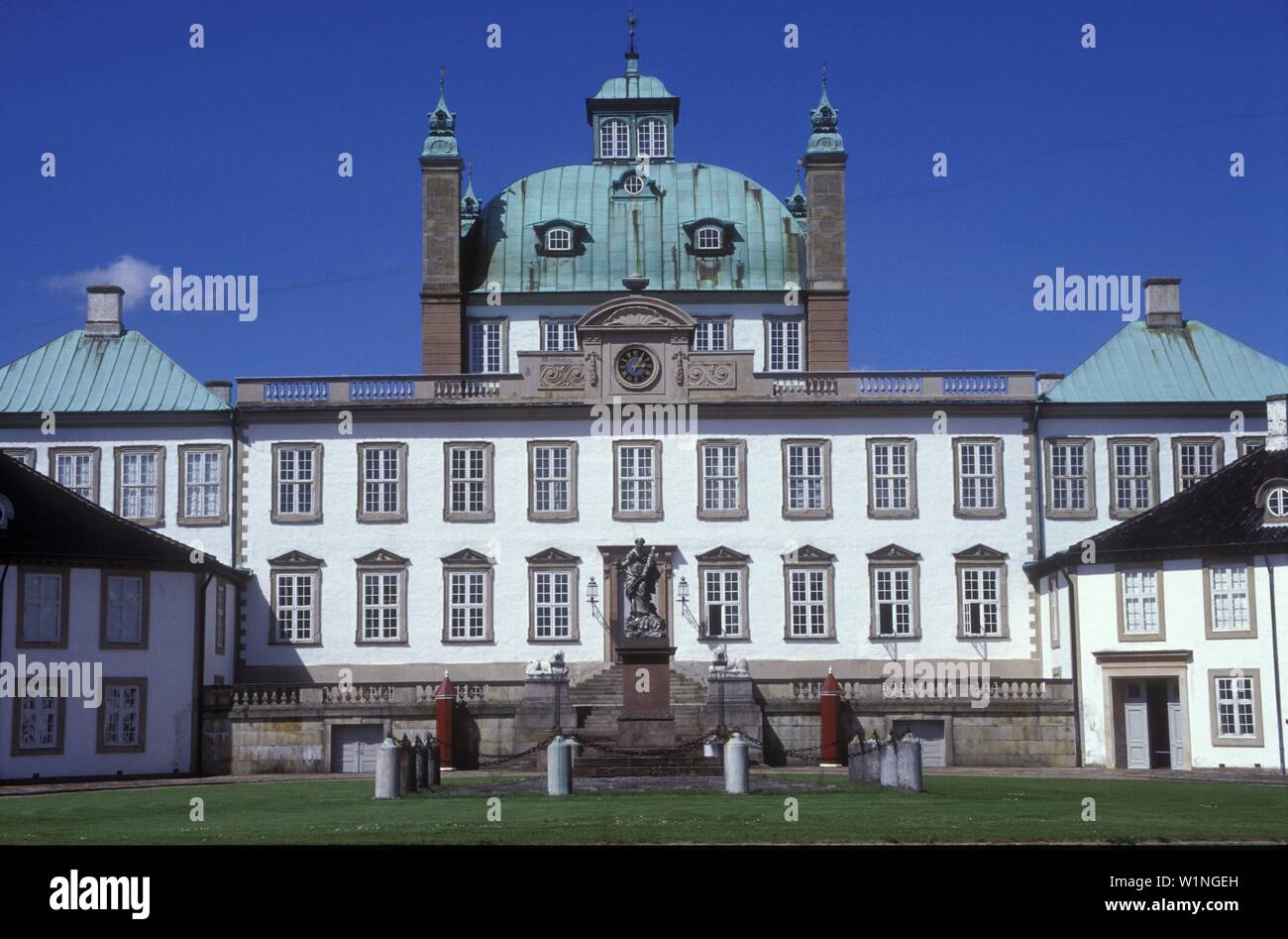 Fredensborg castle hi-res stock photography and images - Alamy