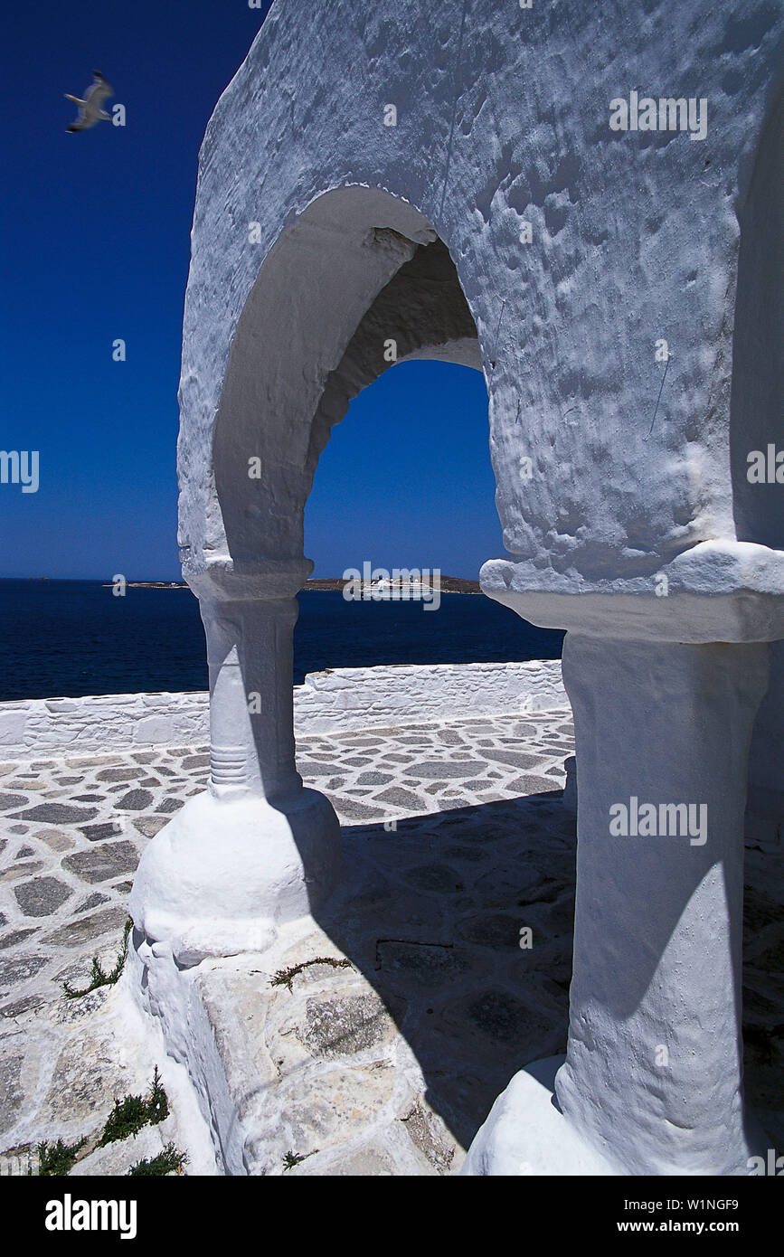 City of naxos greece hi-res stock photography and images - Alamy