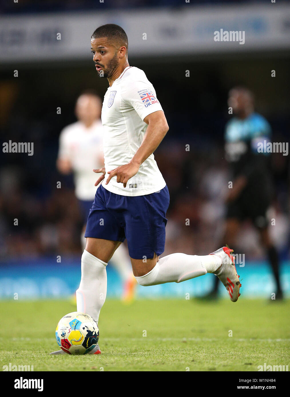 Jeremy lynch soccer aid hi-res stock photography and images - Alamy