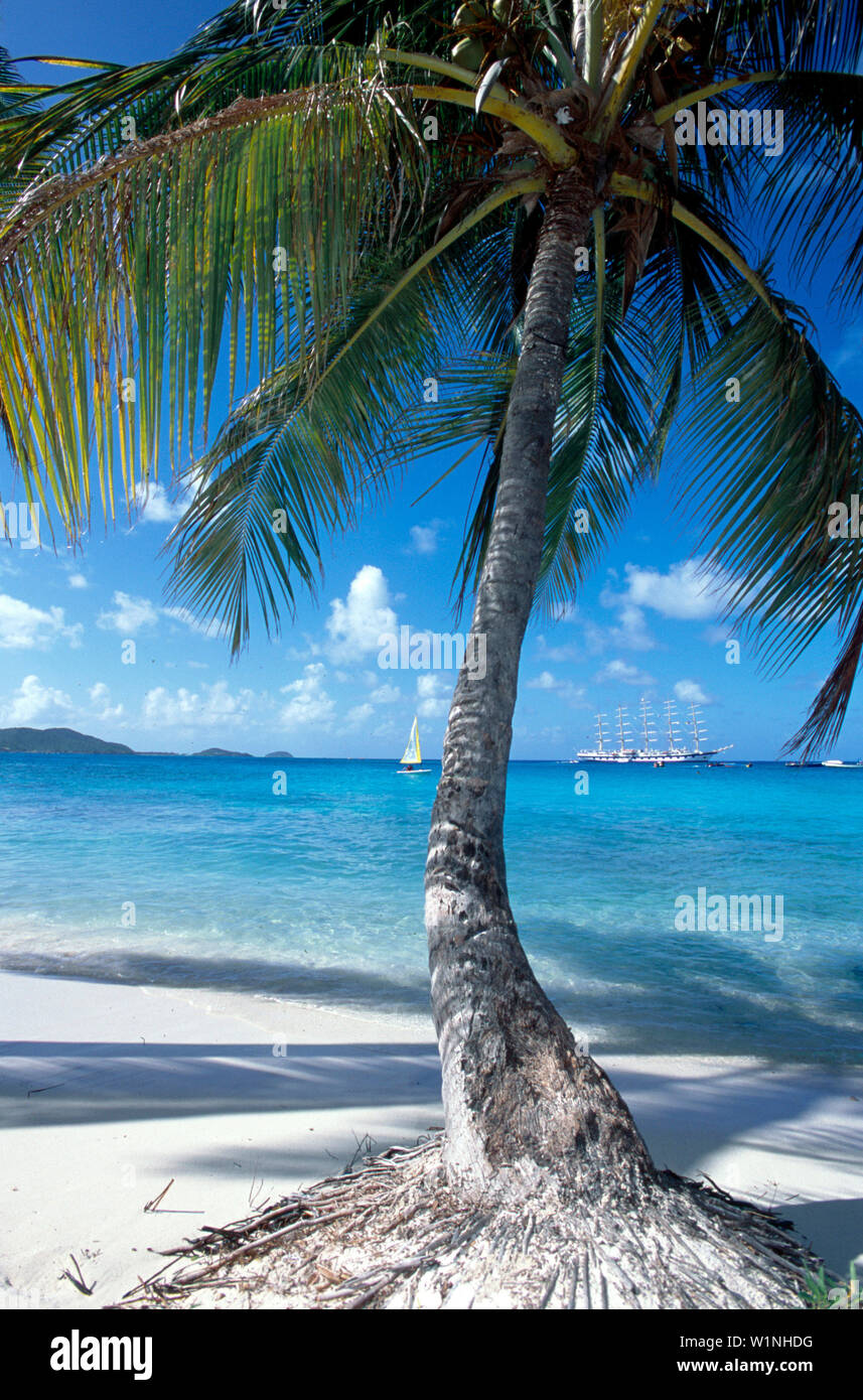 Tobago beach food hi-res stock photography and images - Alamy