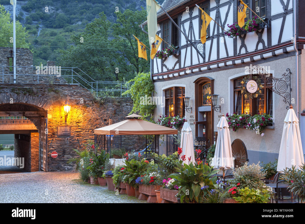 Wine taverne Weiler and marketplace in Oberwesel, Upper Middle Rhine ...