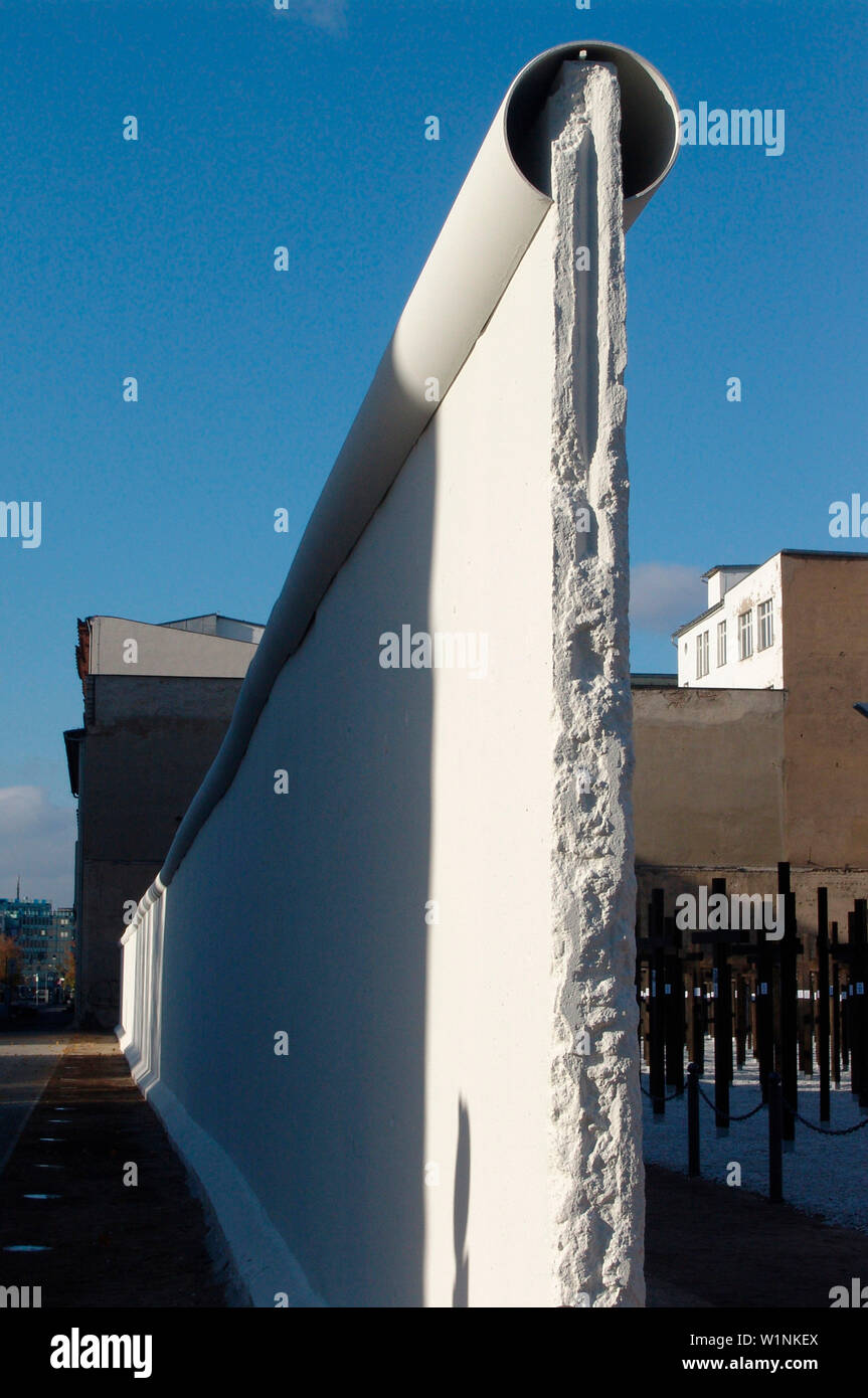 Berlin wall, checkpoint charlie, berlin, germany Stock Photo - Alamy