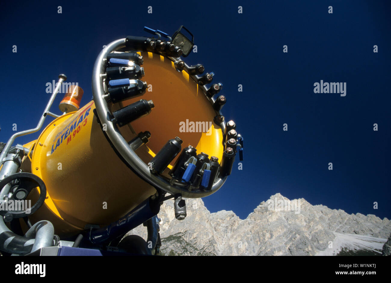 Close up shot cortina hi-res stock photography and images - Alamy