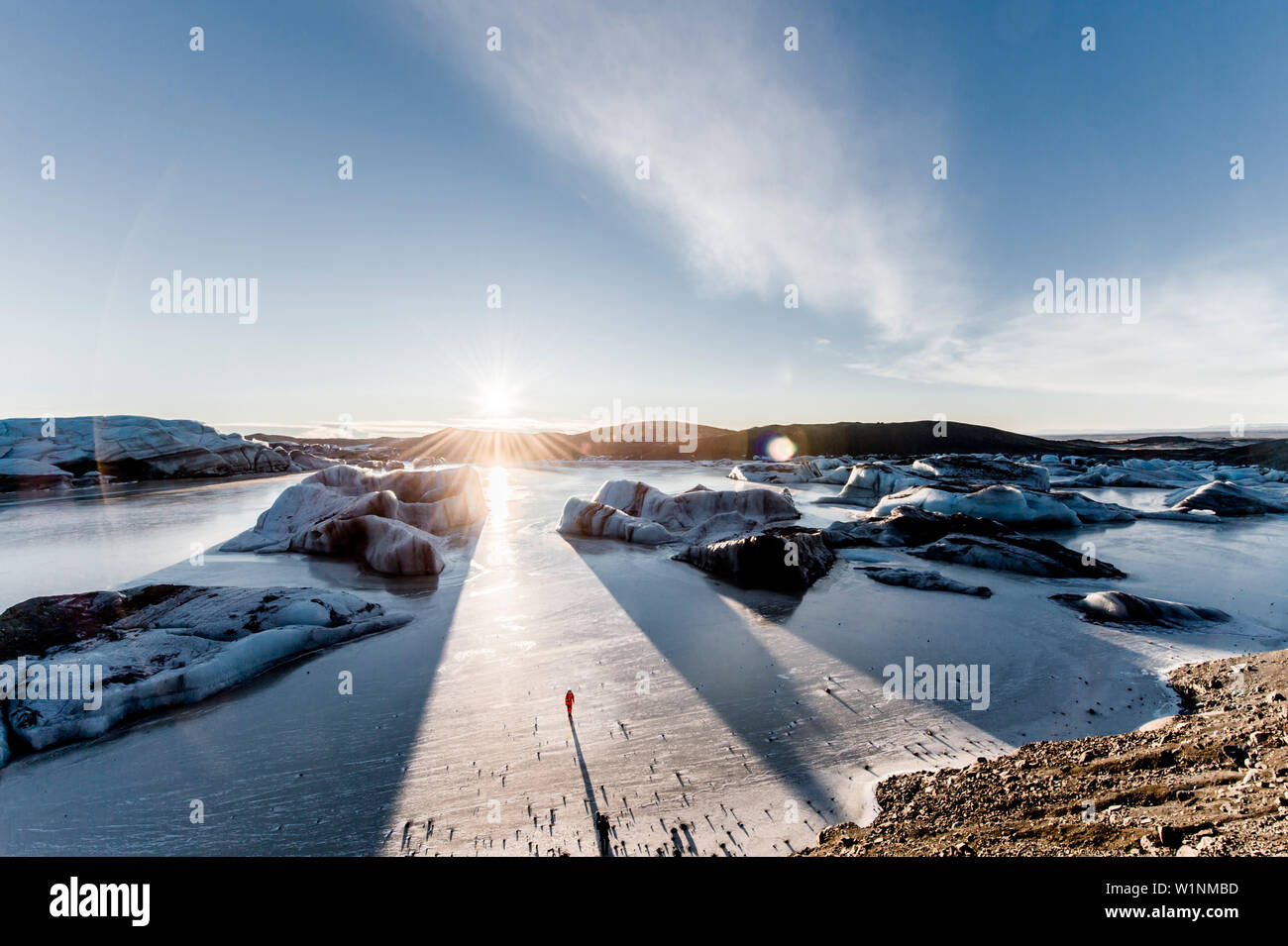 Old man standing at sunset hi-res stock photography and images - Alamy