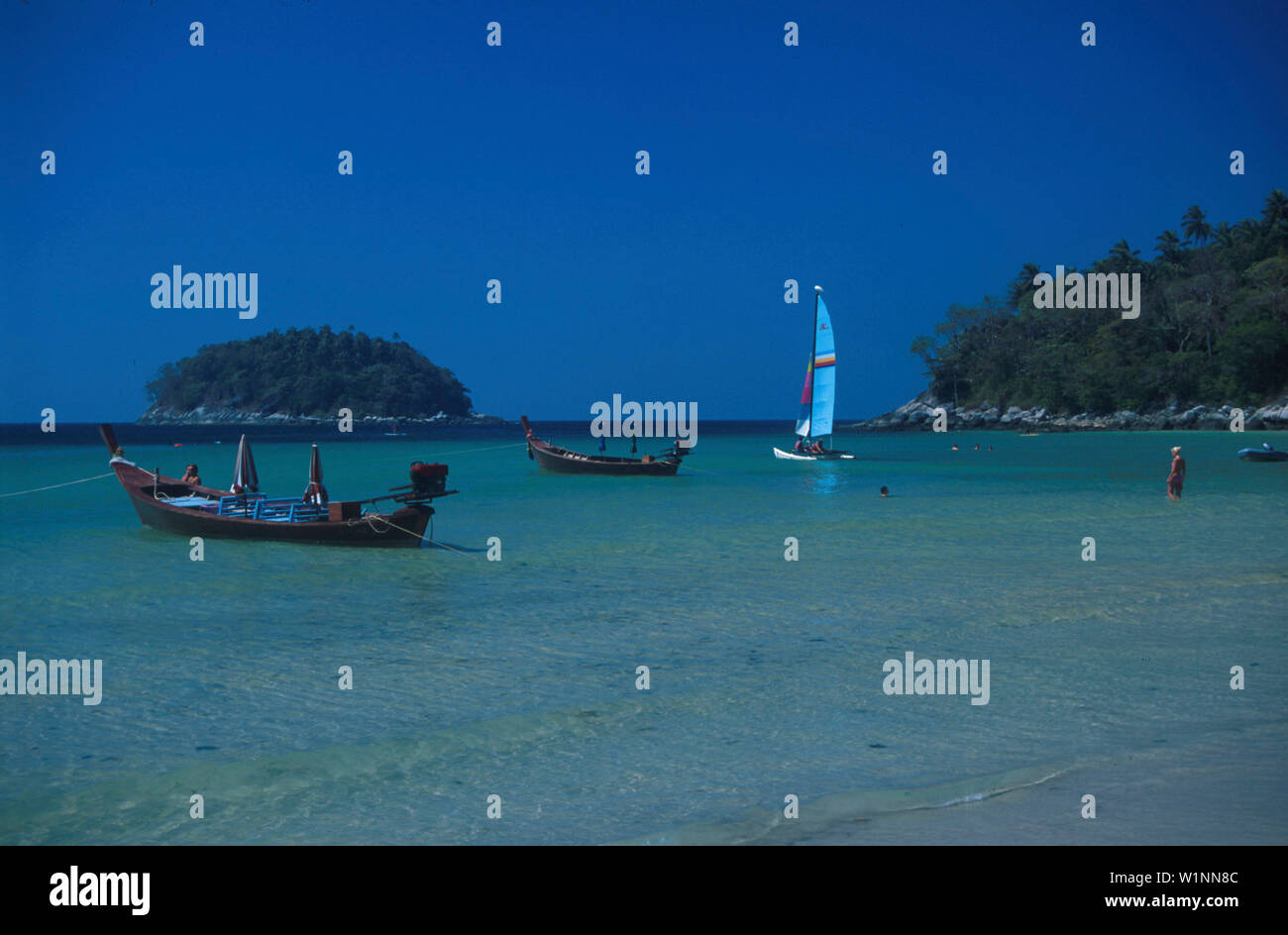 Hat kata hi-res stock photography and images - Alamy