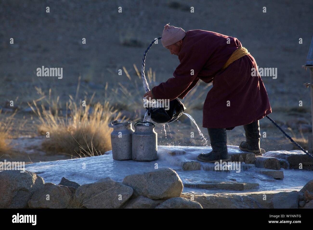 Mongolia landscape and figure hi-res stock photography and images - Alamy