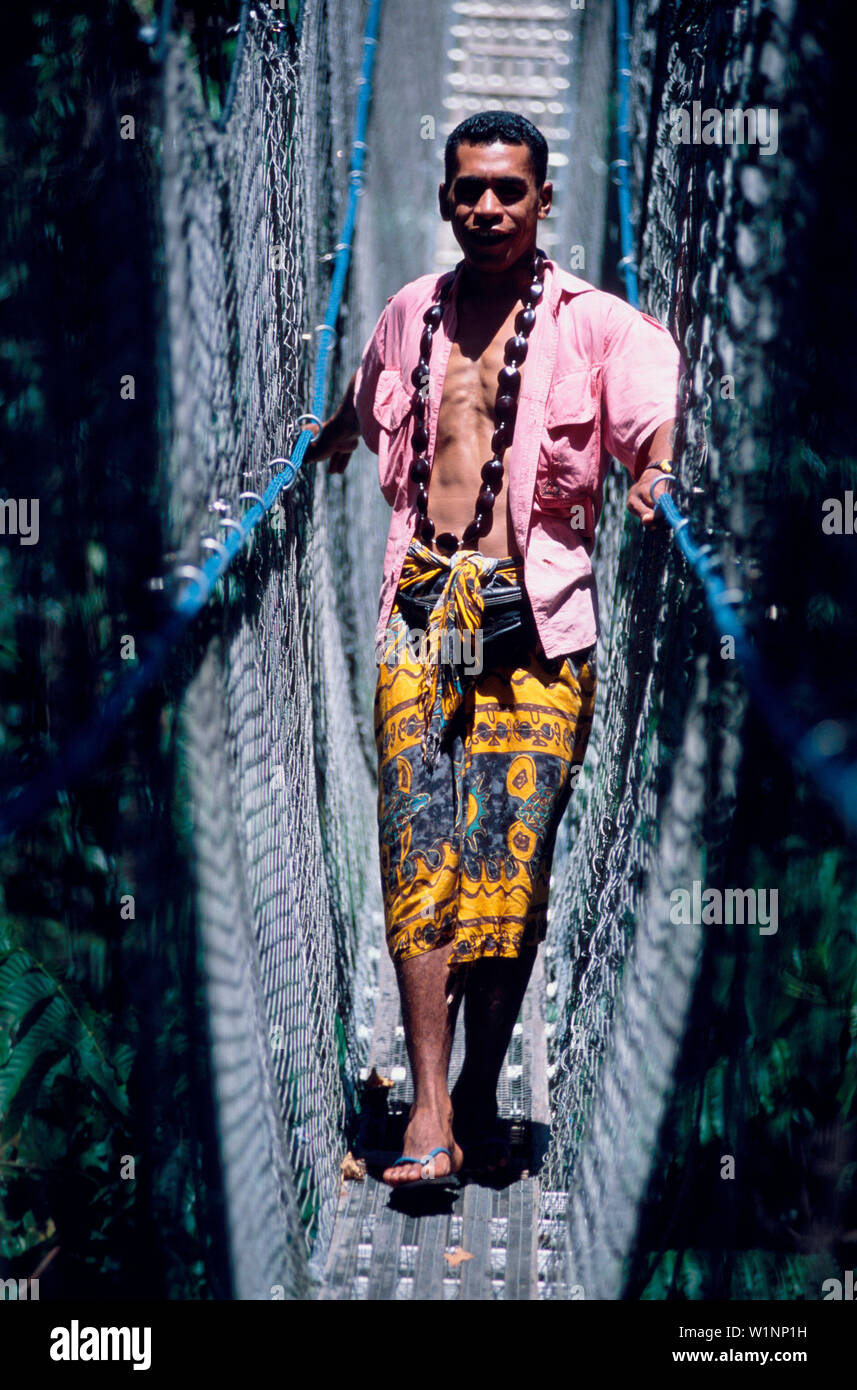 Canopy Walkway, Falealupo Regenwald Savai'i, Samoa Stock Photo - Alamy
