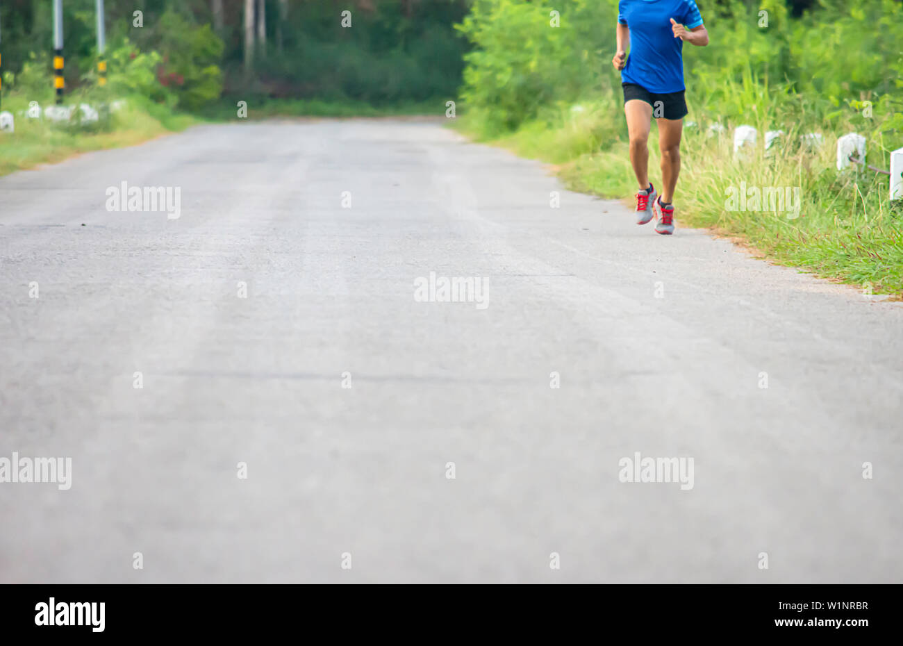Athlete action hi-res stock photography and images - Alamy