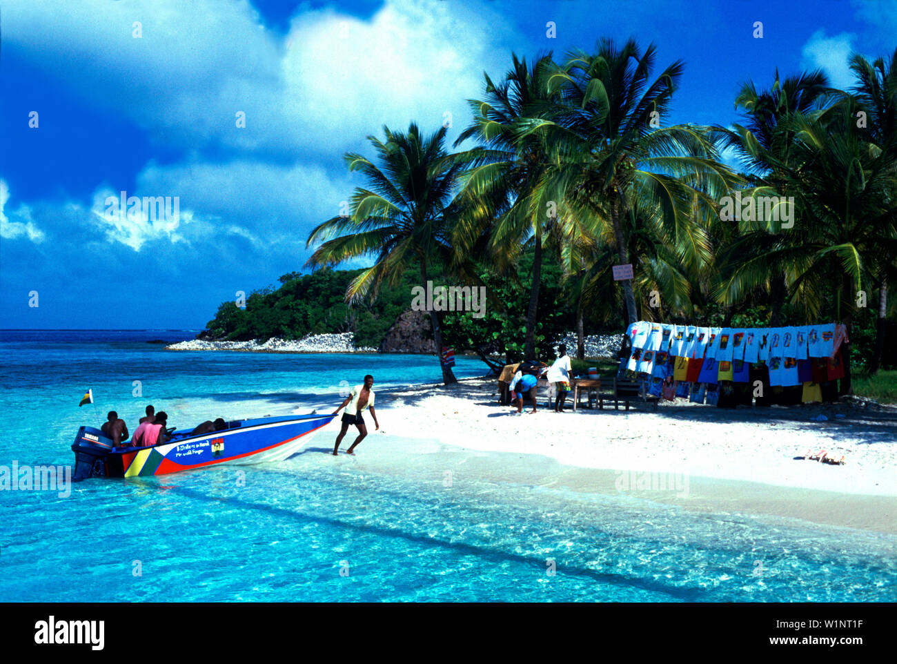 St vincent grenadine island hi-res stock photography and images - Alamy
