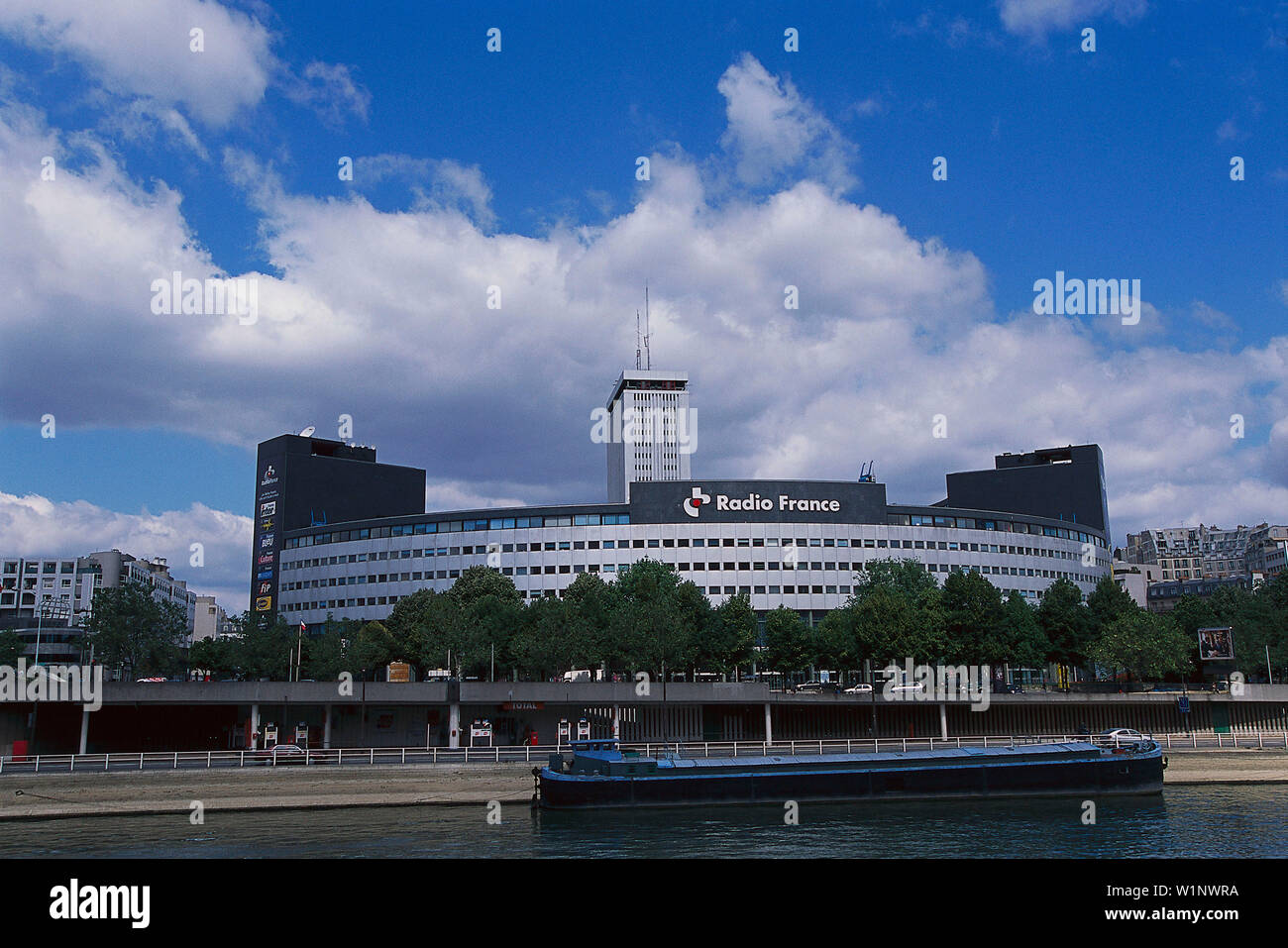 Radio france hi-res stock photography and images - Alamy