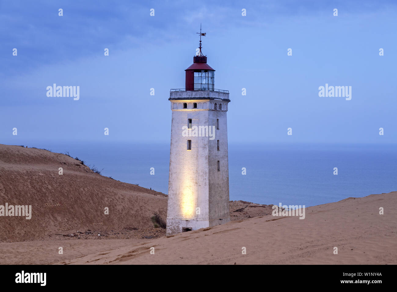 Lighthouse Rubjerg Knude in the dunes of Rubjerg Knude between Lønstrup ...