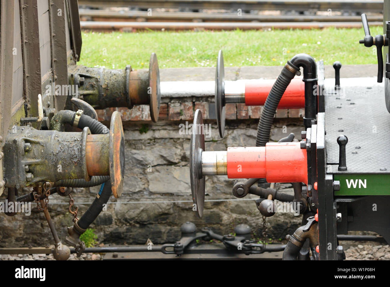 Vacuum absorber hi-res stock photography and images - Alamy