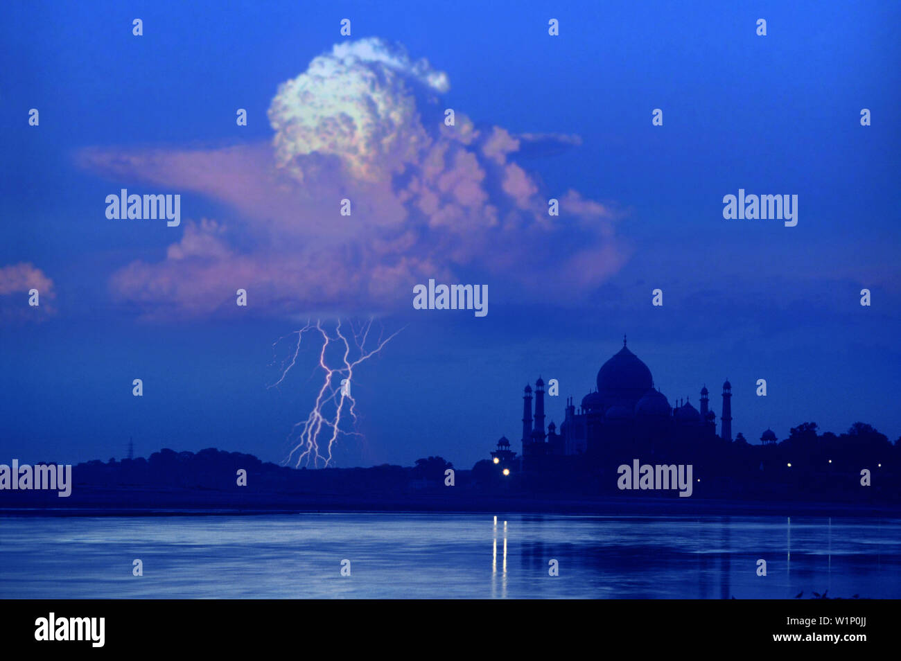 Thunder over Taj Mahal, Agra, Uttar Pradesh India, Asia Stock Photo - Alamy
