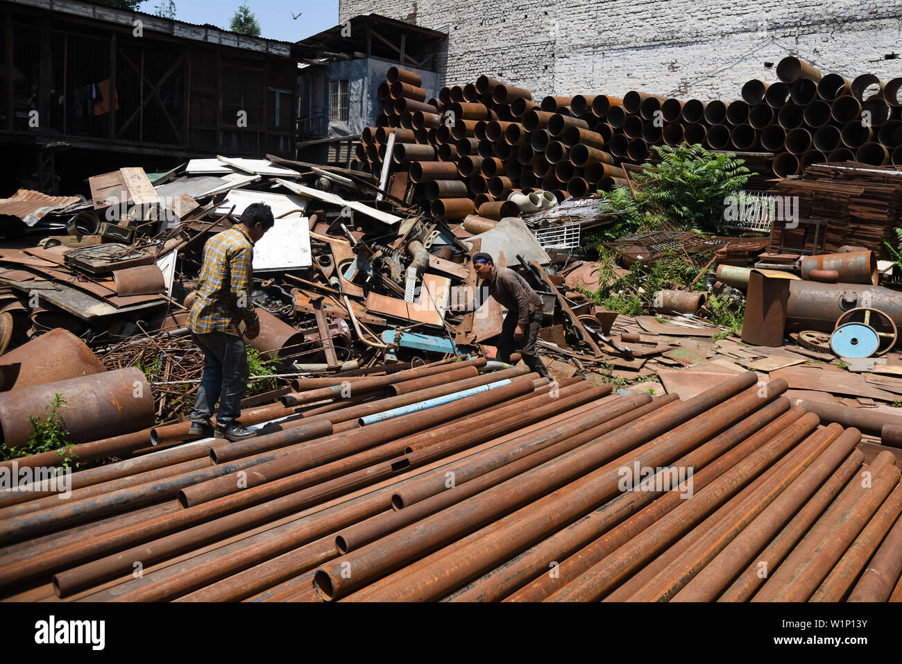 Electronic scrap being recycling hi-res stock photography and images ...