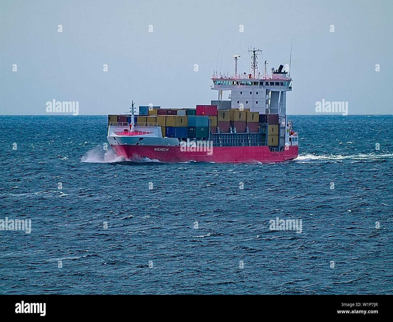 Container vessel feeder feeder ship hi-res stock photography and images ...
