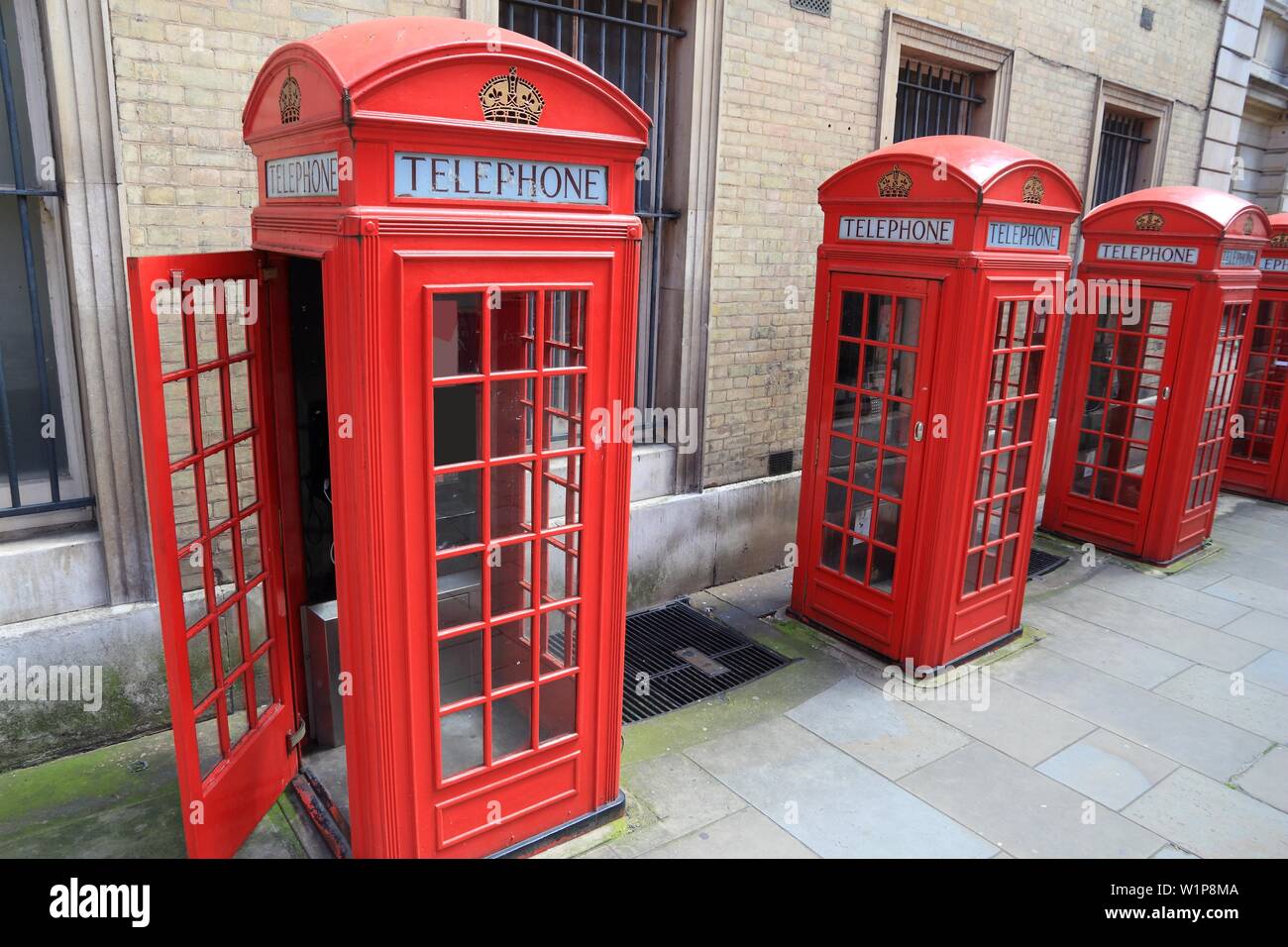 London phone booths - red telephone kiosks in the UK Stock Photo - Alamy