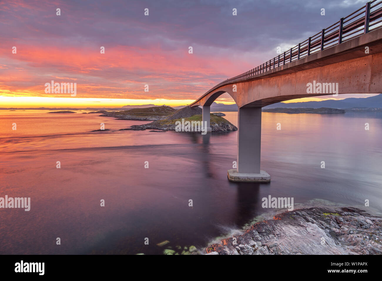 View storseisundet bridge on hi-res stock photography and images - Alamy