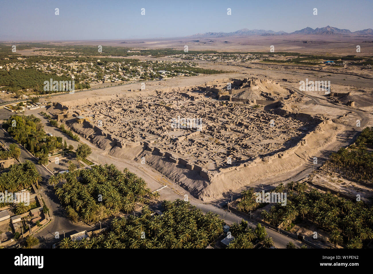 Mud city hi-res stock photography and images - Alamy