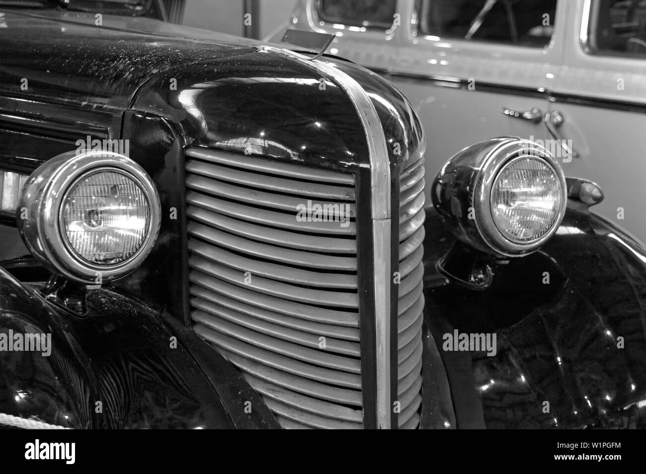 Zis 101 car hi-res stock photography and images - Alamy