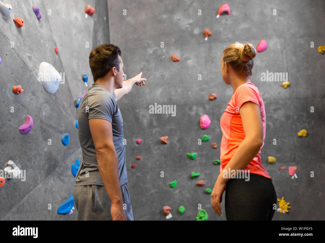Gym climbing hi-res stock photography and images - Alamy