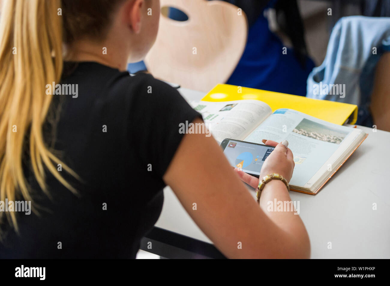 Old school effects hi-res stock photography and images - Alamy