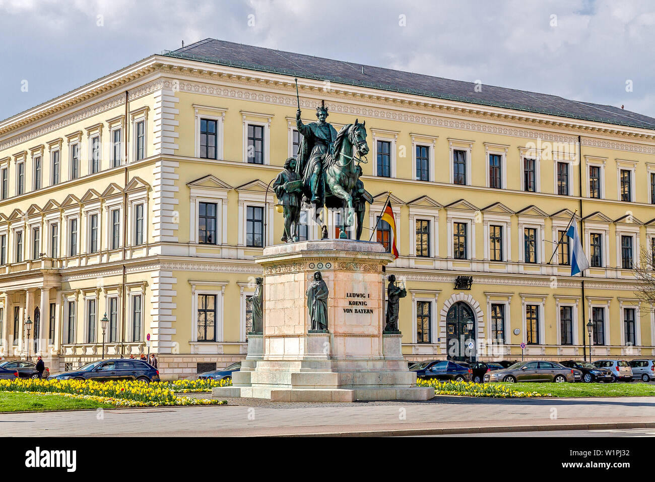 Monument to the Bavarian king Ludwig I. Munich. Germany Stock Photo - Alamy